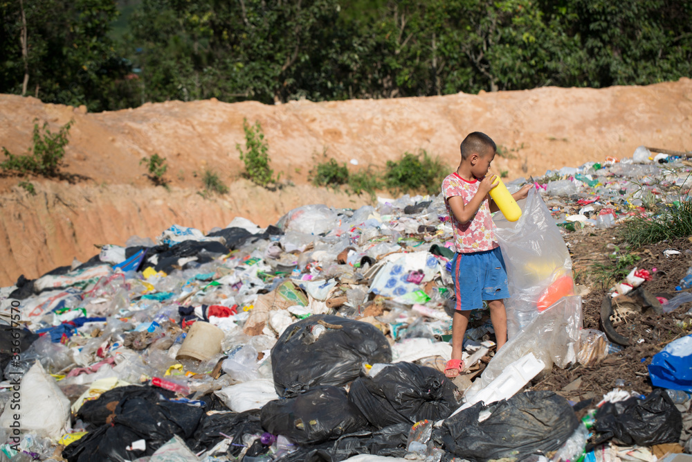 Poor children collect garbage for sale because of poverty, Junk recycle ...