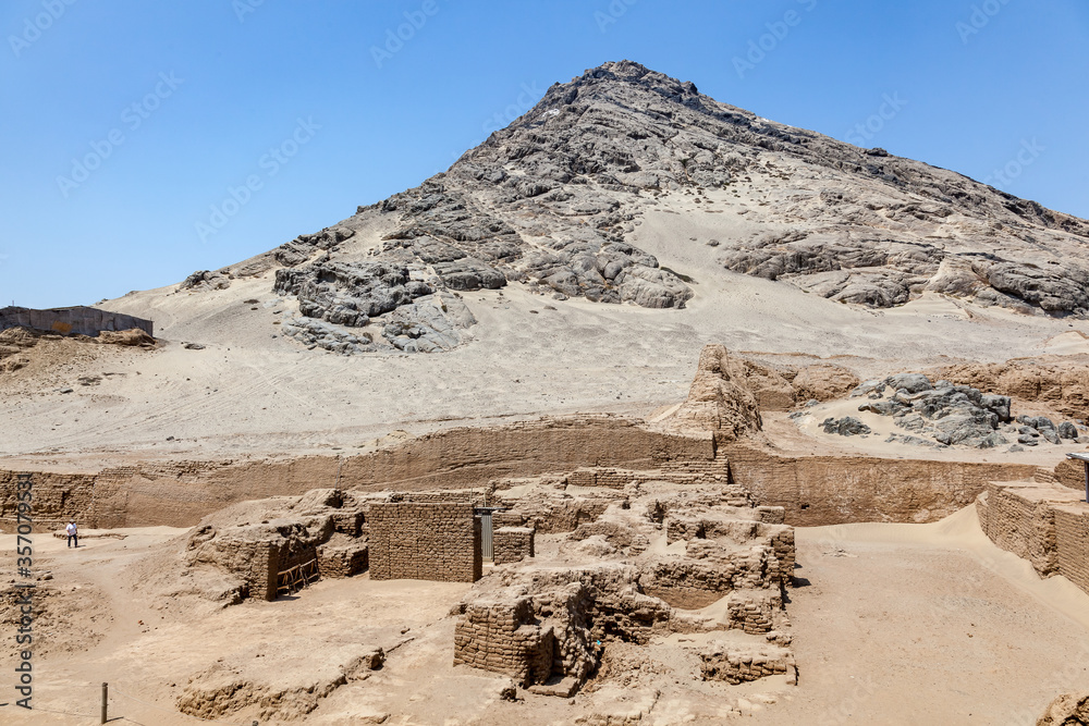 Huaca of the sun and the moon, archaeological sites of the Moche ...