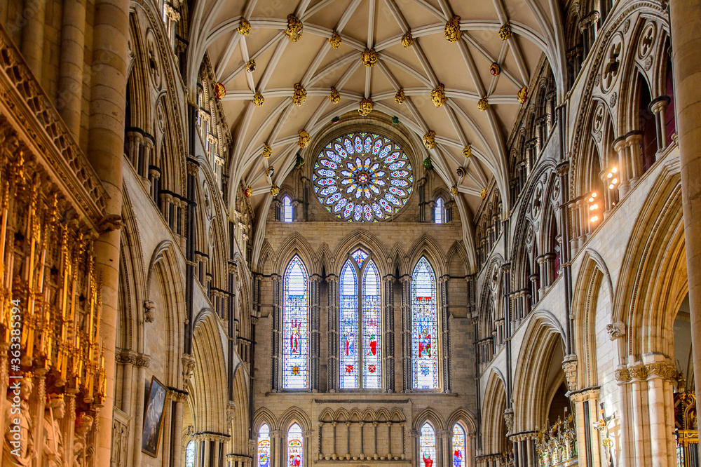 YORK, ENGLAND - july 19, 2016: York Minster (Cathedral and ...