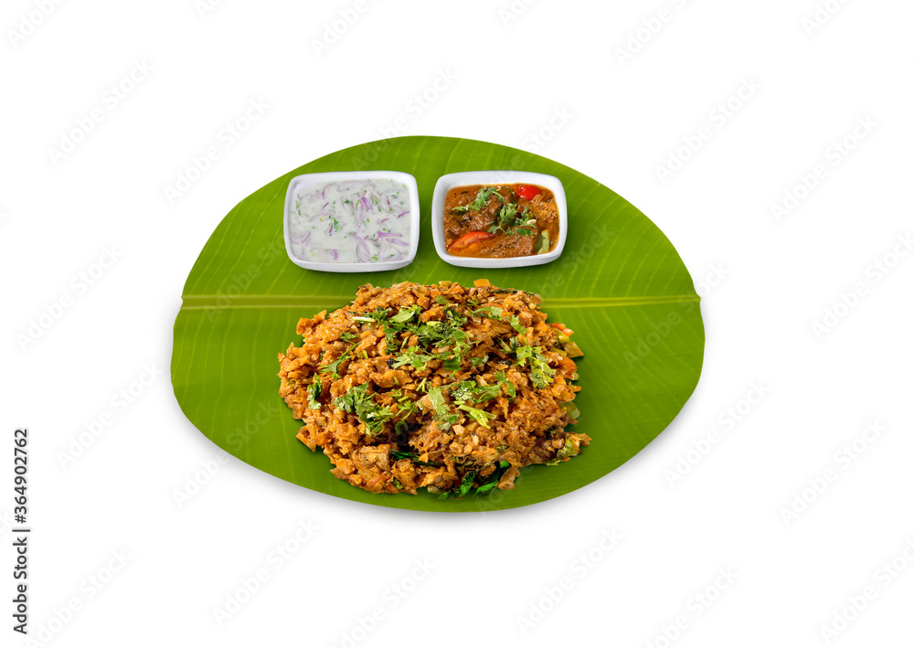 Kothu parotta, tamil nadu famous street food kothu parotta with chicken ...