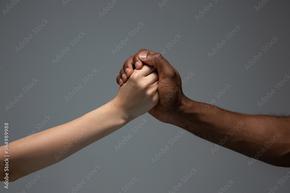 Foto de Stock Supporting, helping. Racial tolerance. Respect social ...