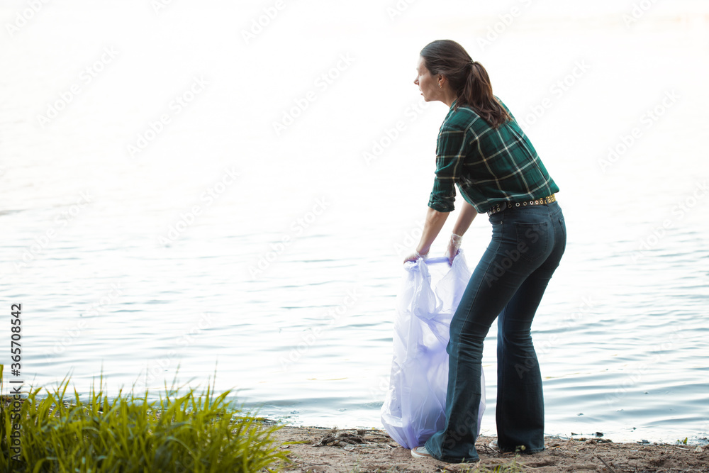 Taking care of our planet. Garbage collection and sorting. The problem ...