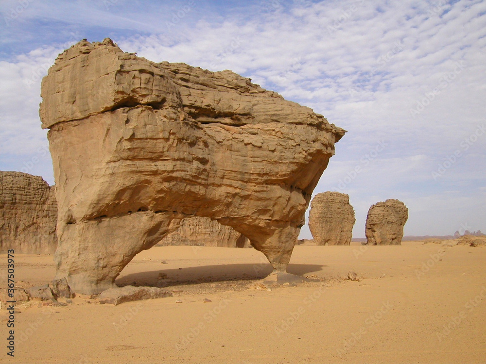 TAMANRASSET, HOGGAR MOUNTAINS. THE SAHARA DESERT IN SOUTHERN ALGERIA ...
