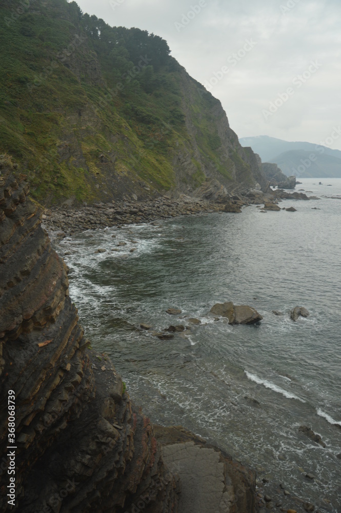 Foto de Stock San Juan de Gaztelugatxe aka Dragonstone from Game of ...