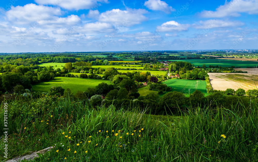 A bright beautiful day in May and a walk from the village of Wye in ...