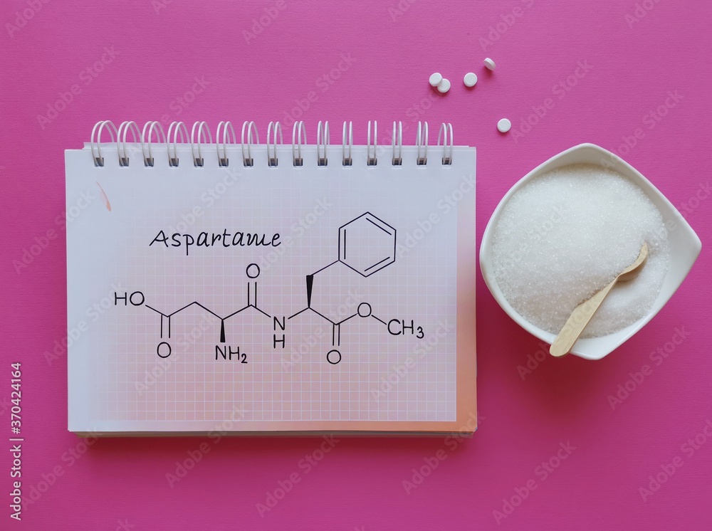 Foto Structural chemical formula of aspartame molecule with artificial ...