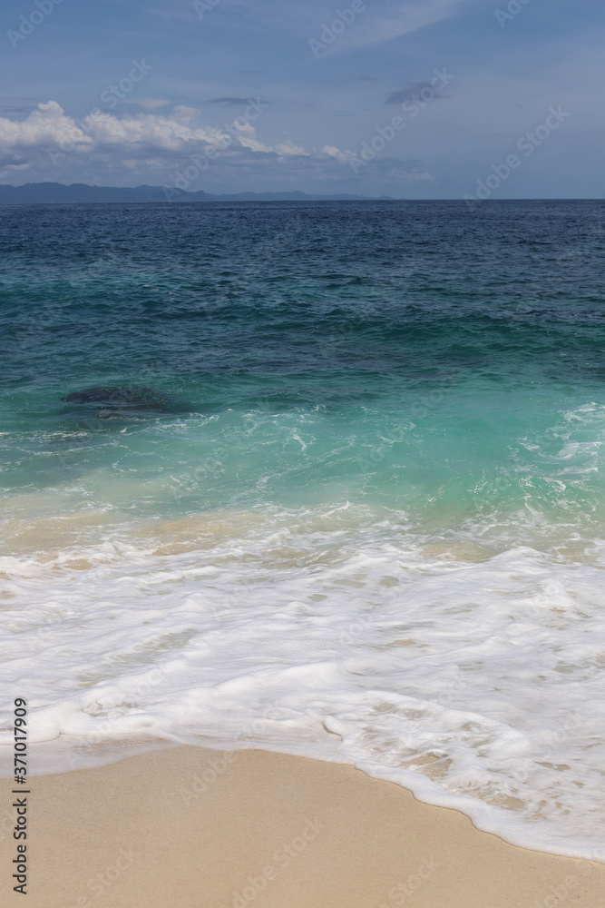 Suwehan beach on Nusa Penida Island, Bali, Indonesia. Amazing view ...