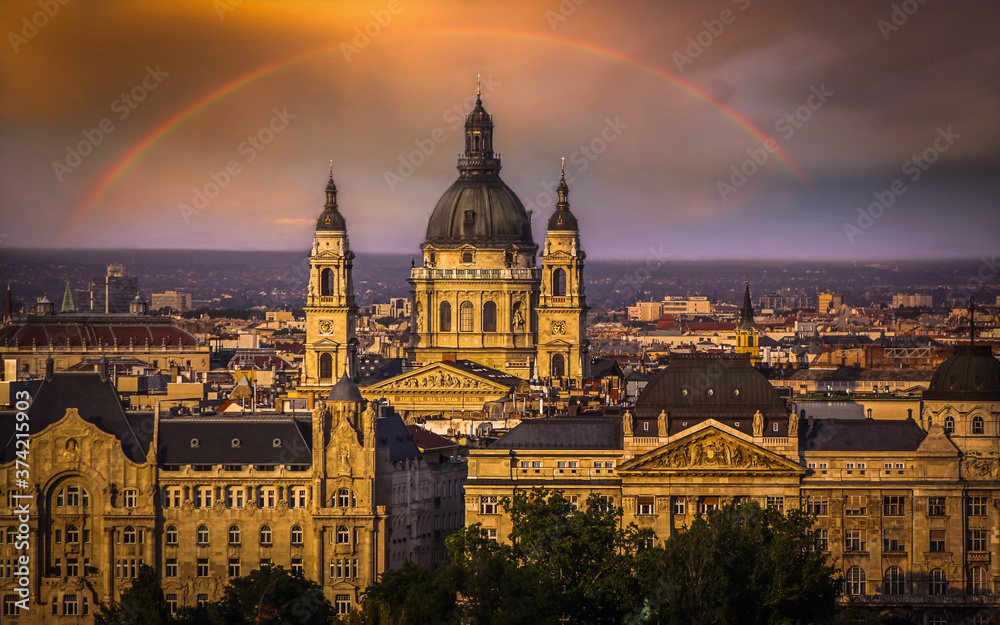 Arhitecture, old or new, public buildings, houses, castles, facades ...