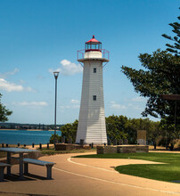 Lighthouse In Cleveland Free Stock Photo - Public Domain Pictures