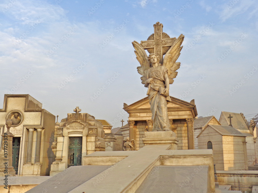 Tombs and mausoleums of Presbítero Matías Maestro Cemetery Museum ...