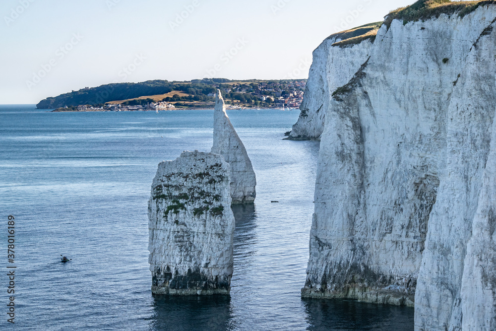 Fotografie Old Harry Rocks chalk formations, view at Handfast Point ...