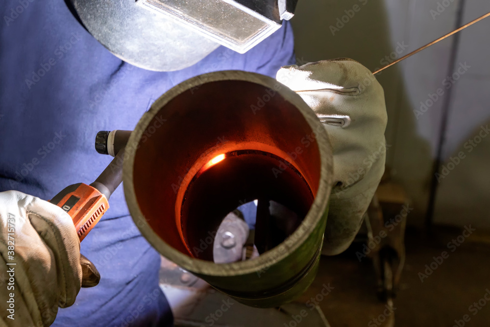 Welder test and qualification for pipe. Welder qualification to perform ...