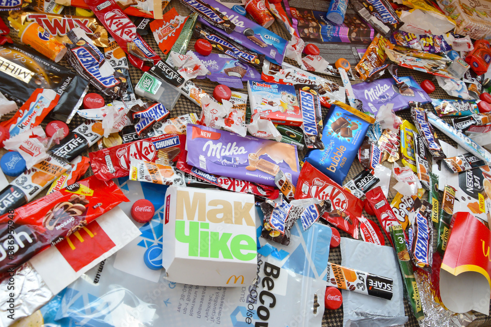 Many wrappings and cans from used products by famous worldwide brands ...