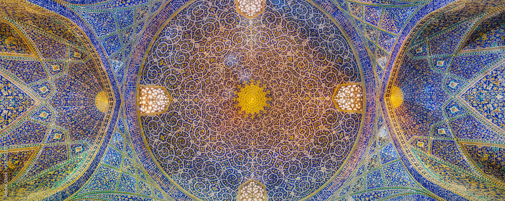 Madrasa-ye-Chahar Bagh, in Isfahan, Iran. Stock Photo | Adobe Stock