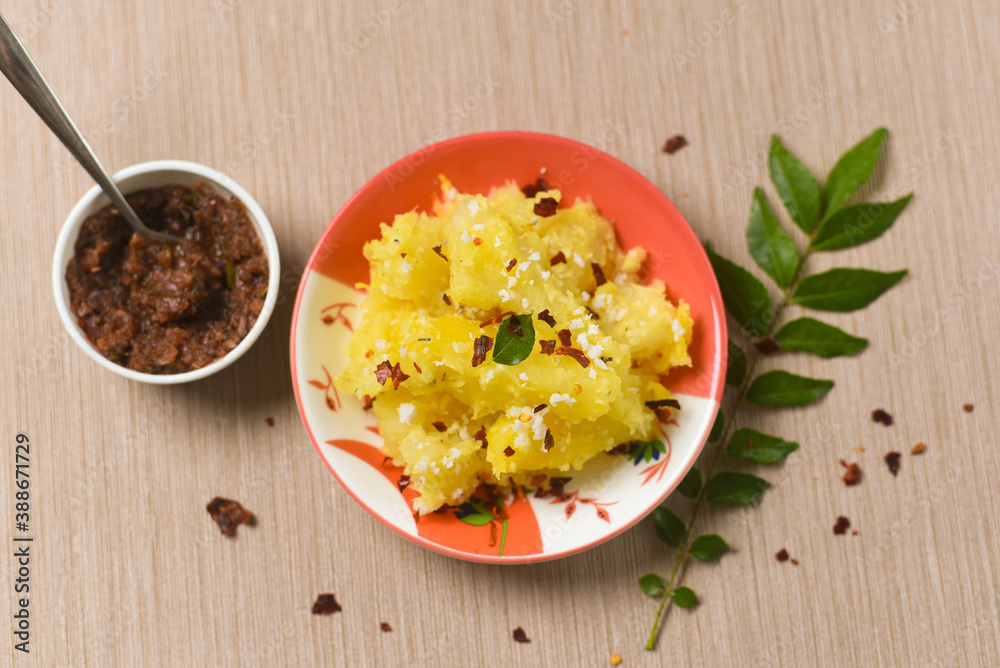 Cooked tapioca and spicy meat curry , Cassava root , Mandioca or Aipim ...