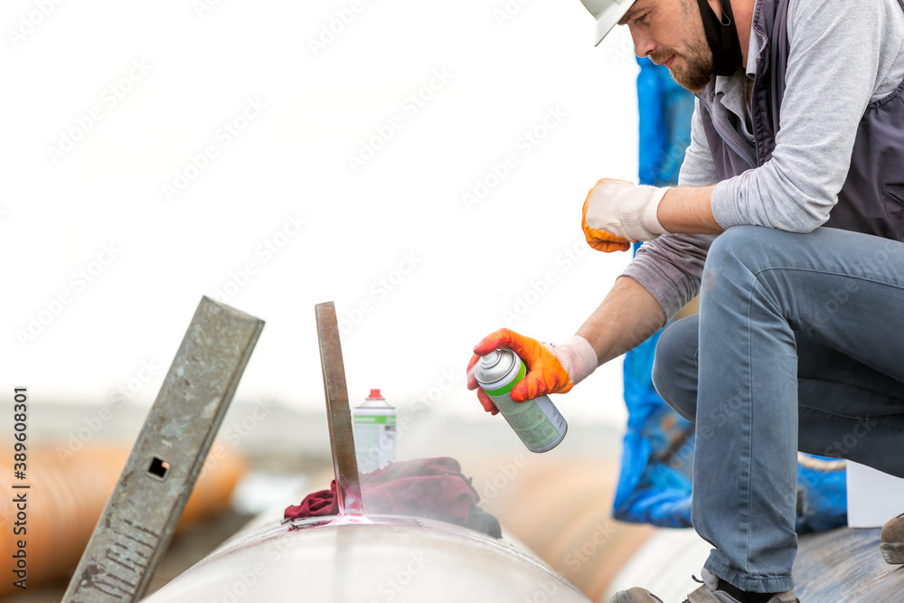 The non-destructive testing technician is inspection to welds of ...