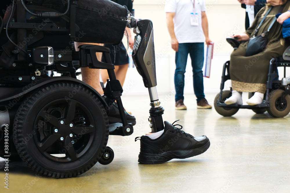 Bionic prosthetic leg. Integration of people with disabilities in a ...