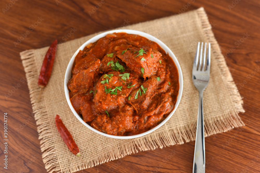 Spicy red fish curry Goan style fish vindaloo , chilly fish curry ...