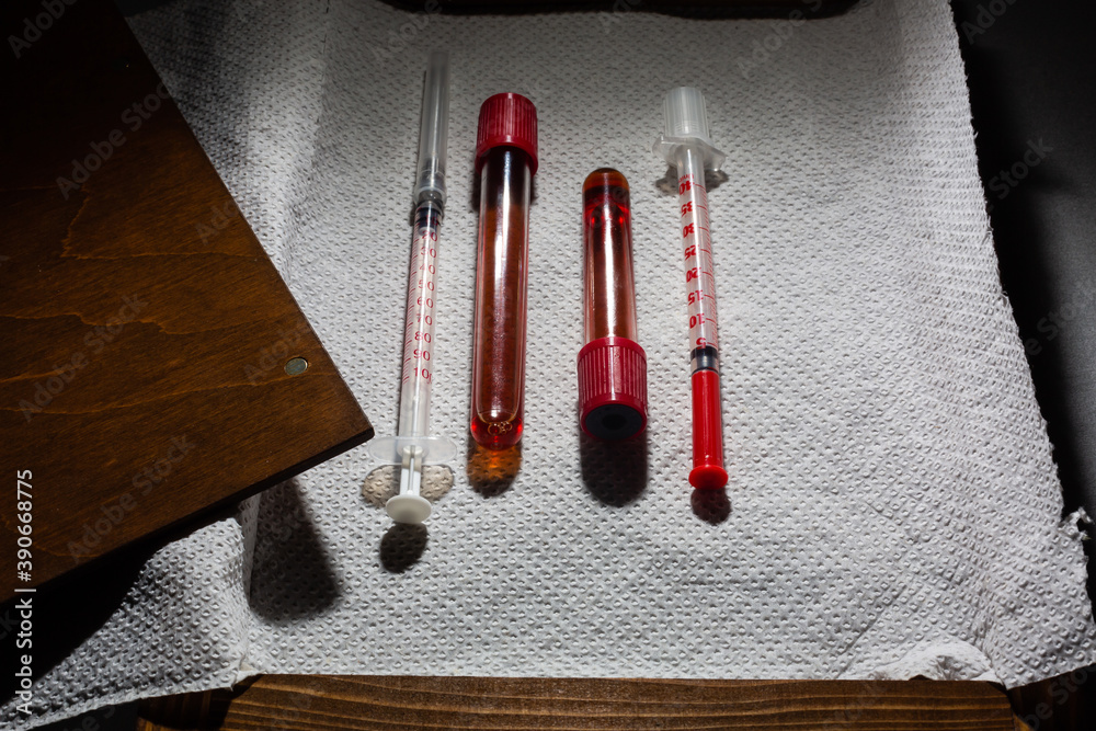 insulin syringelying in box. Set for diabetic. Stock Photo | Adobe Stock