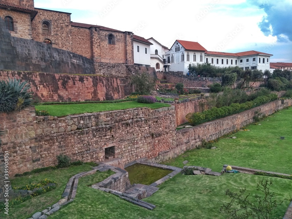 Foto Qoricancha - Templo del Sol (Temple of the Sun) - Cusco, Peru ...