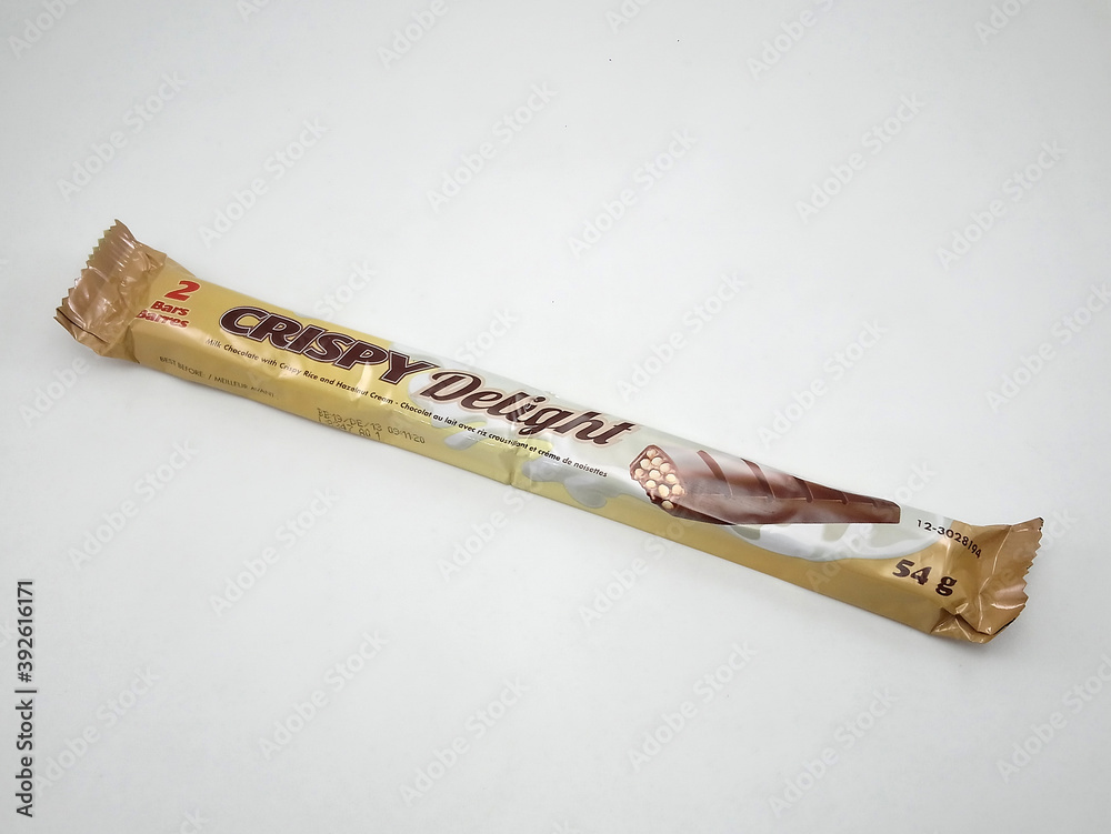 Crispy delight milk chocolate with crispy rice and hazelnut cream bar ...