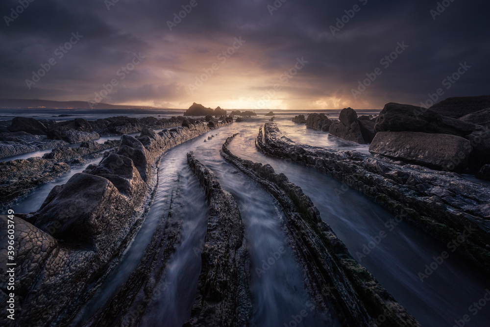 Foto de Stock Sunset in the Cantabrian Sea, in the Barrika Beach with ...
