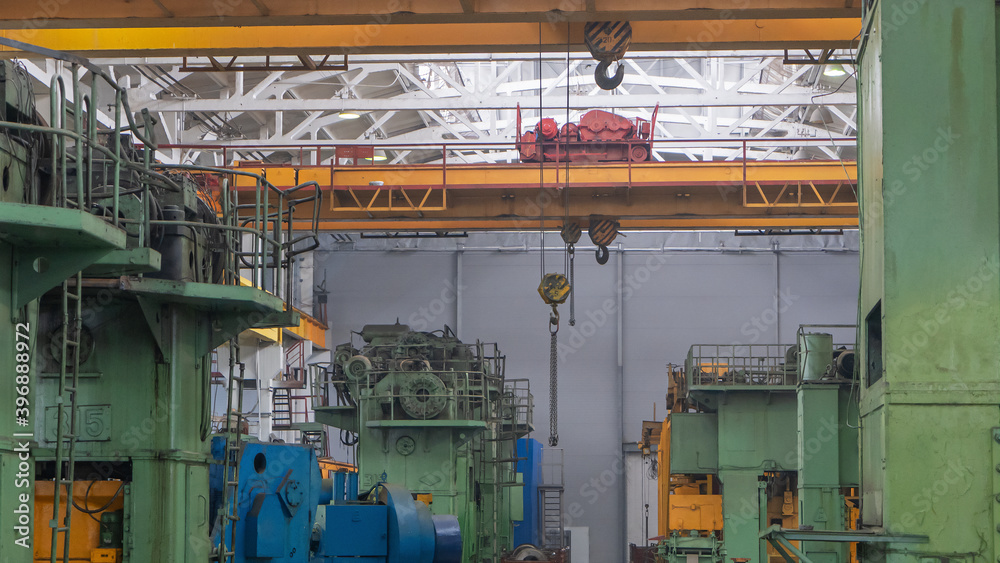 Overhead crane or bridge crane include hoist lifting for transportation ...