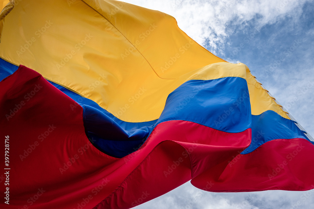 ภาพถ่าย Stock Bandera de Colombia, tricolor, simbolo patrio de la ...