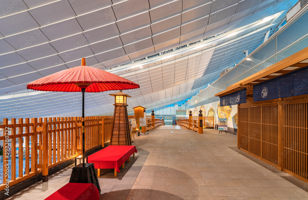 Vermilion colored Nodategasa paper umbrella and japanese lantern in ...