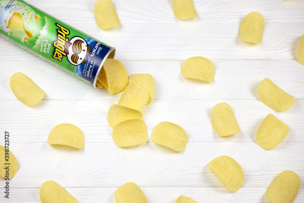Pringles sour cream onion flavour. Cardboard tube can with Pringles ...