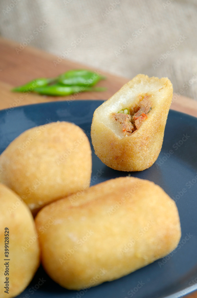 combro cake is the traditional cake of western Java, Indonesia. Its ...