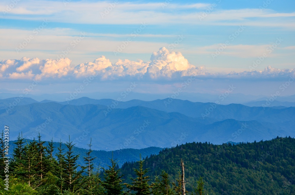 Great Smoky Mountains National Park, state line of North Carolina and ...