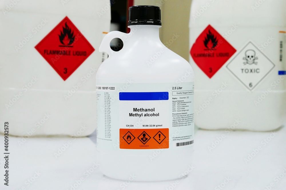 Foto Bottle of Methanol, methyl alcohol, MeOH with Properties ...