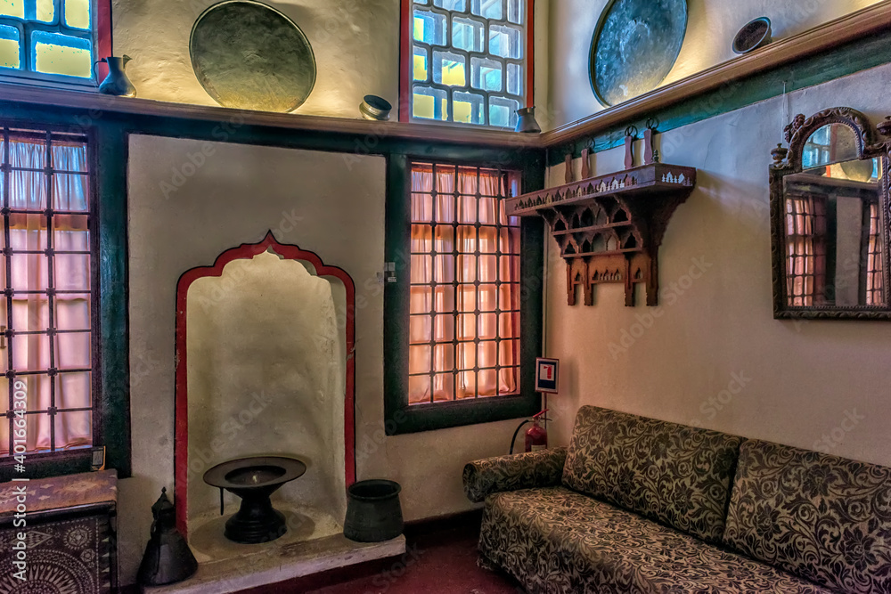 decoration of Divan Chamber in Khan's Palace (Hansaray) in Bakhchisaray ...