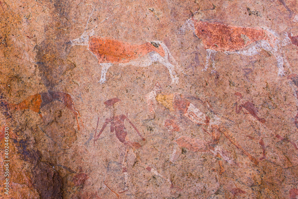 Pinturas rupestres en las Montañas Branberg, Desierto del Namib ...
