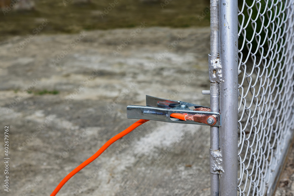 The cable clamp electric ground connection, Grounding clamp for ...