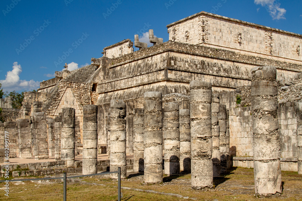 Chichén Itzá yucatan peninsula in southeastern mexico Mayan landscapes ...