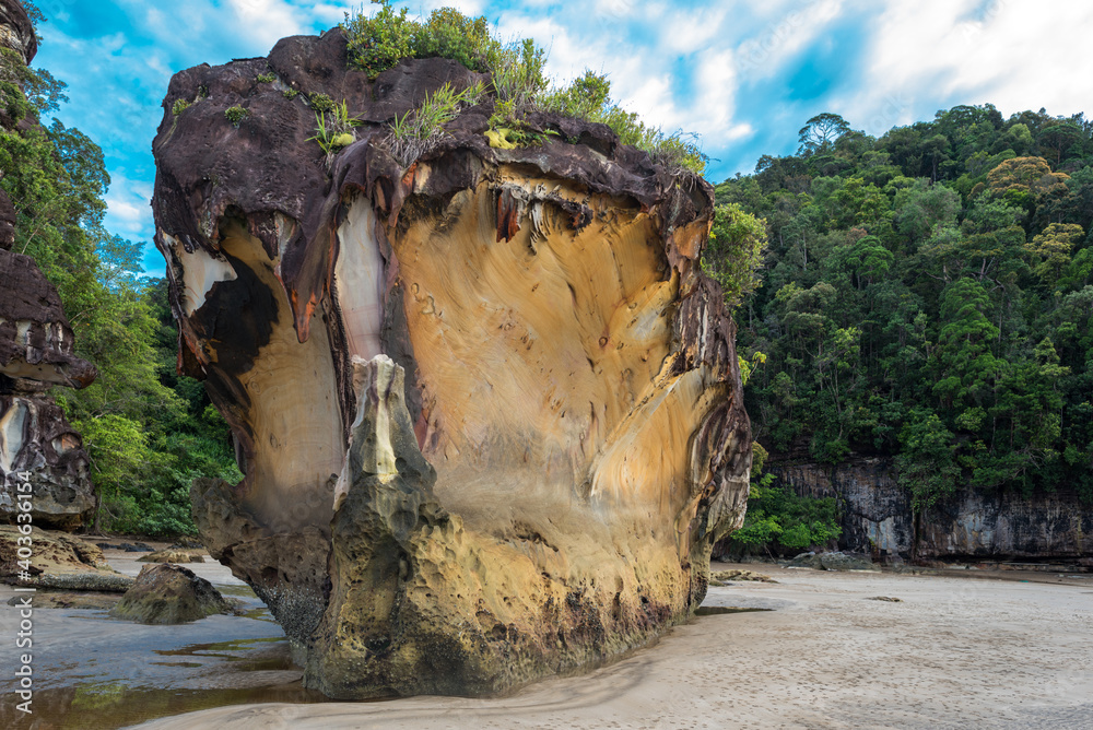 Стоковое фото «Geologically interesting sandstone rock formation at ...