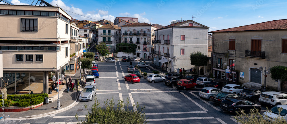 Contursi Terme, views of the alleys, old buildings, squares and doors ...