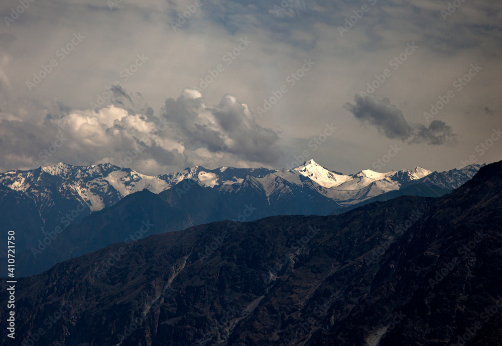 landscape photography of beautiful valleys in Karakorum range of gilgit ...
