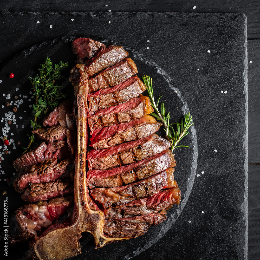 Photo Stock Dry Aged Barbecue Porterhouse Steak T-bone beef steak ...