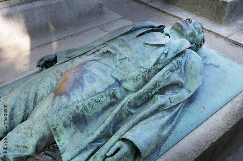 Victor Noir (1848-1870), Pere Lachaise Cemetery, Cimetiere du Pere ...