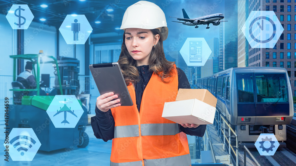 Photo Stock Logistics transport. Woman employee of a logistics ...