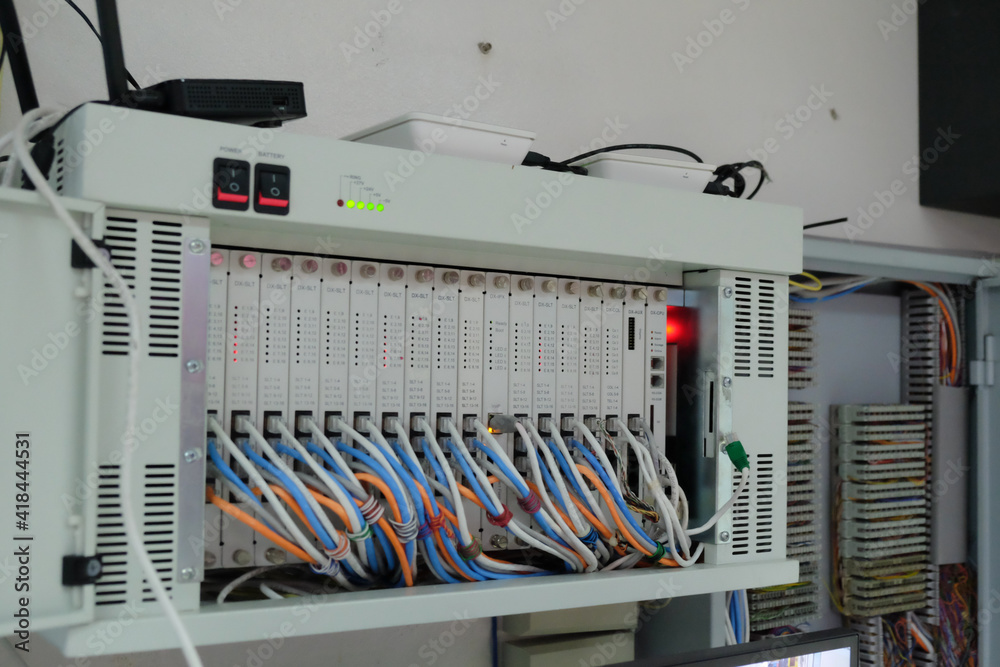 Private Automatic Branch eXchange (PABX) with extension line patch ...