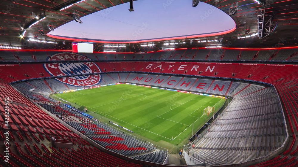 Foto de Stock Allianz Arena, Bayern Munich home stadium. Munich ...