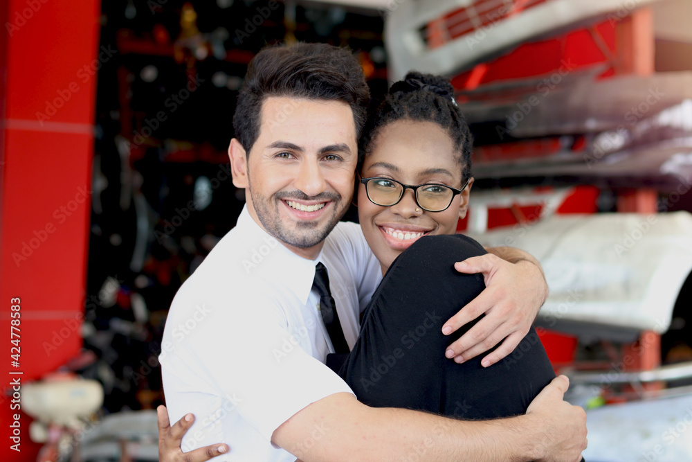 Zdjęcie bez tantiem: Happy Harmony people at workplace, smiling white ...