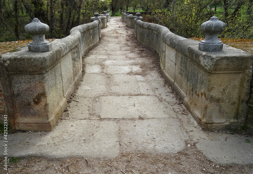 Serpentine Baroque Bridge of the Snake in Casa de Campo Park. (18th ...