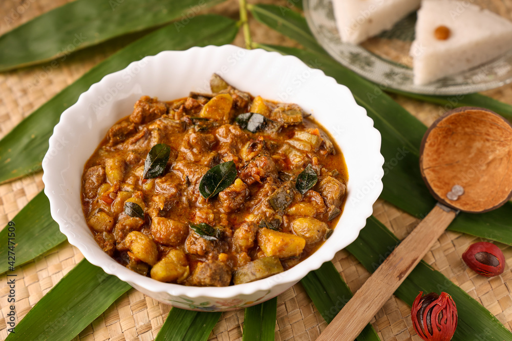 Foto de Stock Spicy beef curry Goan style beef vindaloo. Traditional ...