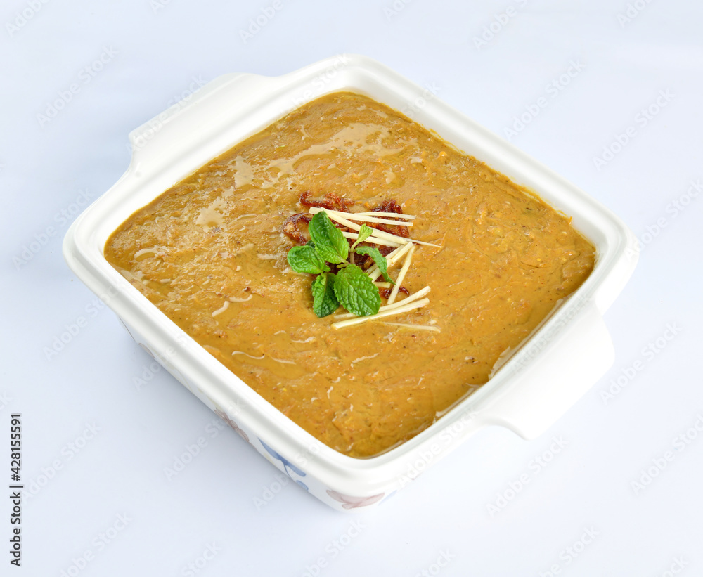 Haleem, Delicious Pakistani and Indian Famous Food, Made with meat ...