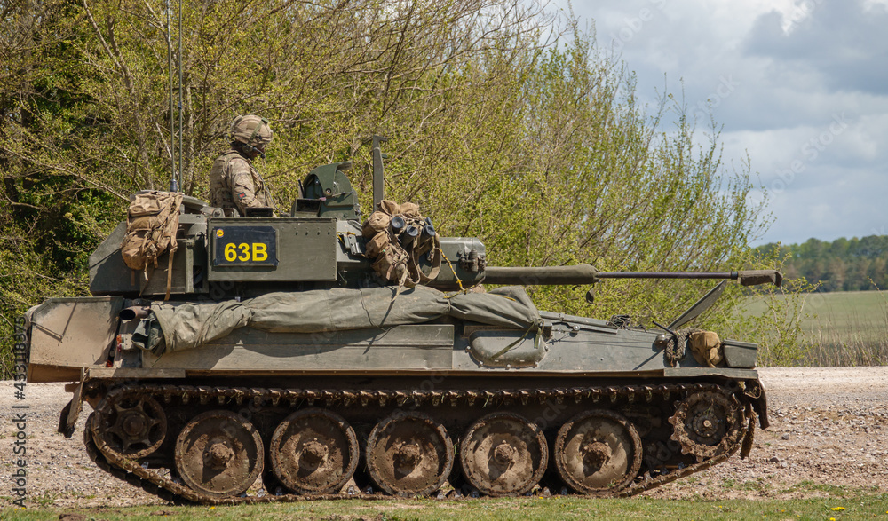british army FV107 Scimitar armoured tracked military reconnaissance ...